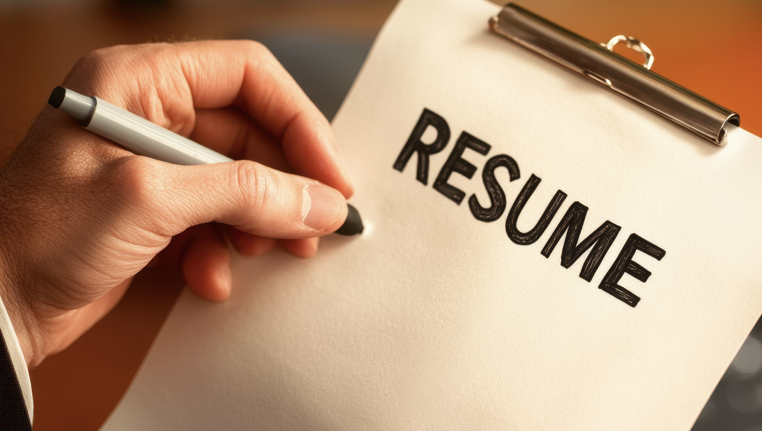 Here’s how to make good first impression with a dynamite resume ...